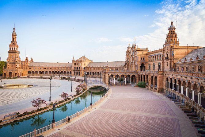 Lisbon & Seville Private Luxury Trip - FAQ