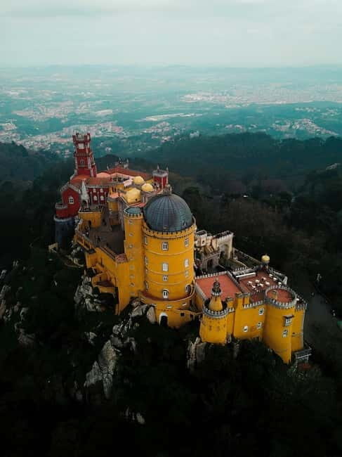 Lisbon: Sintra, Cascais, and Cabo da Roca Day Trip - Exploring Sintra: Fairy-Tale Palaces and Lush Gardens