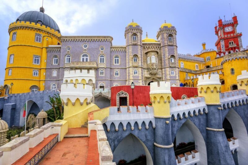 Lisbon: Sintra, Coast and Wine Small-Group Day Tour - An In-Depth Look at the Lisbon: Sintra, Coast, and Wine Tour