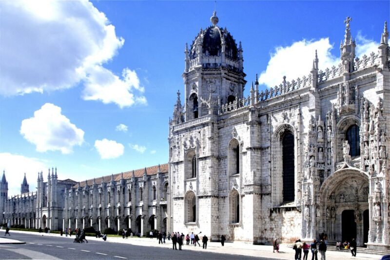 Lisbon & Sintra: Full-Day Private Tour - FAQ