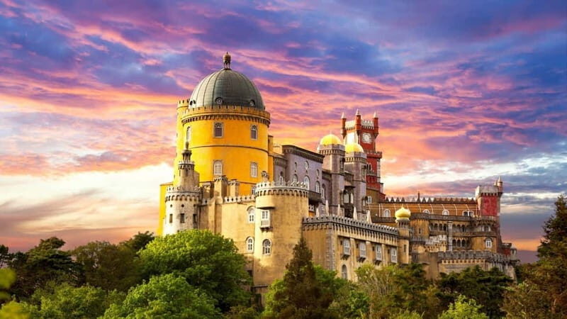 Lisbon: Sintra, Pena, Cabo da Roca, Cascais Tour with Pickup - Key Points: