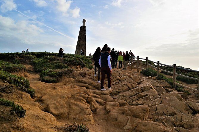 Lisbon: Sintra, Pena, Cabo da Roca Coast & Cascais Tour - Cabo da Roca: Westernmost Point of Continental Europe