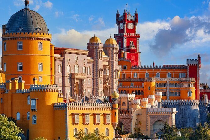 Lisbon: Sintra, Pena Palace, Cascais & Cabo Small Group Day Tour - Authentic Experiences and What Makes This Tour Stand Out