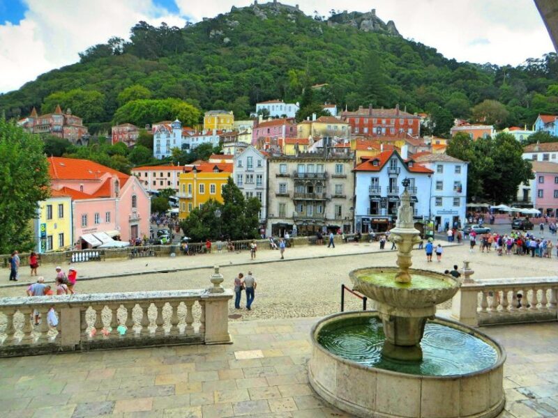 Lisbon: Sintra & Pena Palace Guided Tour with Hotel Pickup - The Sum Up