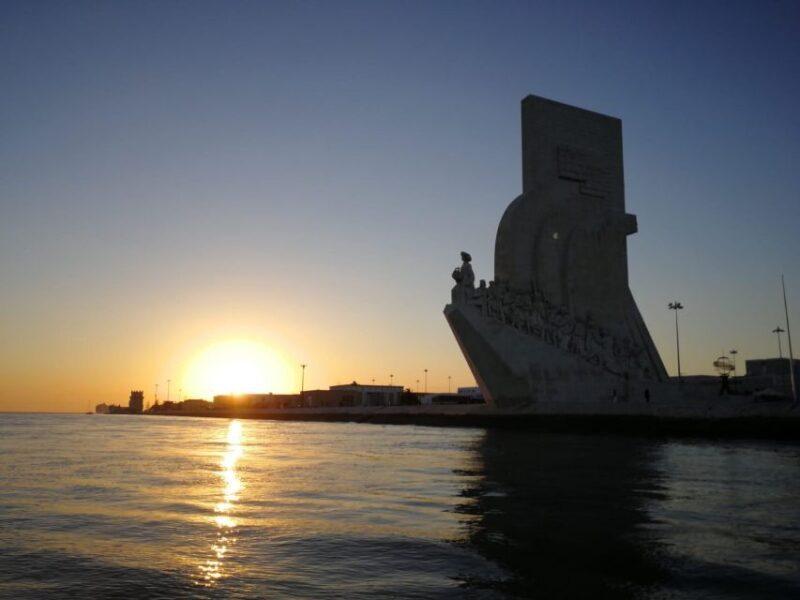 Lisbon Speedboat Sunset with Monuments Sightseeing - A Closer Look at the Tour Itinerary