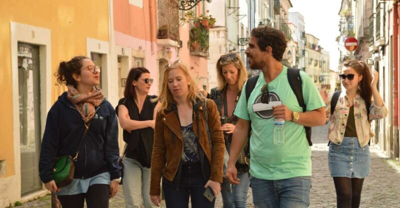 Lisbon: Starter Walking Tour to the highlights in German - The Real Value of a Guided Walking Tour