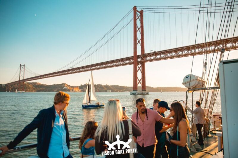 Lisbon: Sunset Boat Party with 2 Drinks and Free Club Entry - After the Cruise: The Night Continues at a Top Club