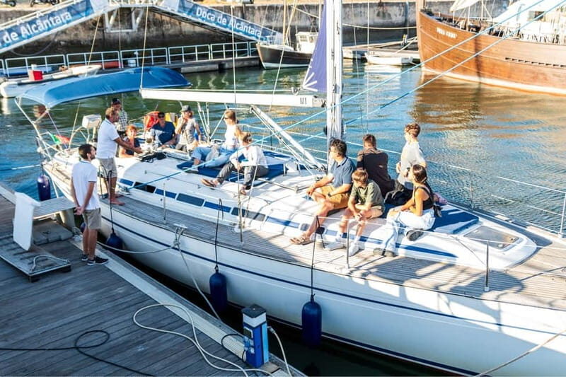 Lisbon: Sunset Sailing Boat Tour with Drinks - Key Points