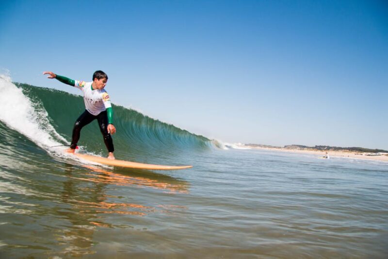Lisbon: Surfing Group Lesson - FAQ