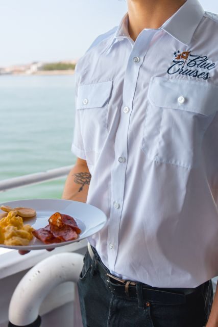 Lisbon: Tagus River Cruise With Brunch - The Reviews—Mixed but Insightful