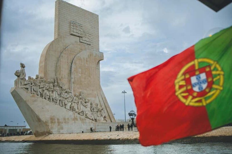 Lisbon: Tagus River Sailboat Tour with Sparkling Wine - A Deep Dive into the Lisbon: Tagus River Sailboat Tour