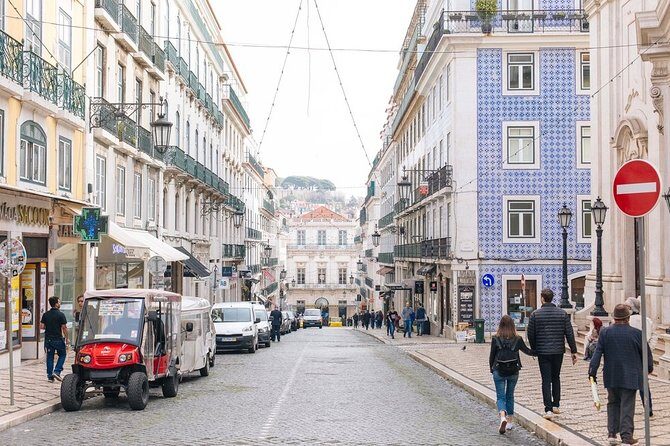Lisbon to Madrid up to 3 stops: Evora, Merida and Toledo - A Comfortable Alternative to Public Transit