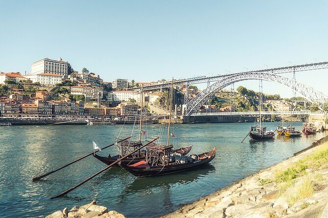Lisbon to Porto or Porto to Lisbon private transfer - The Sum Up