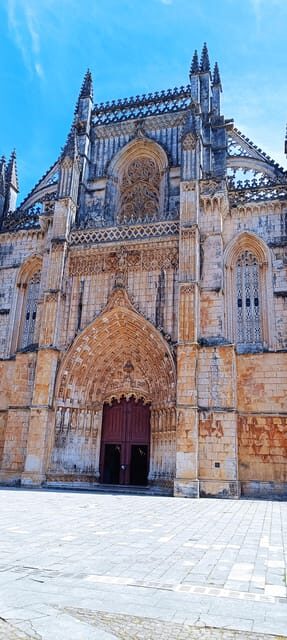 Lisbon: to Porto or vice versa Day Tour with up to 3 stops - The Sum Up