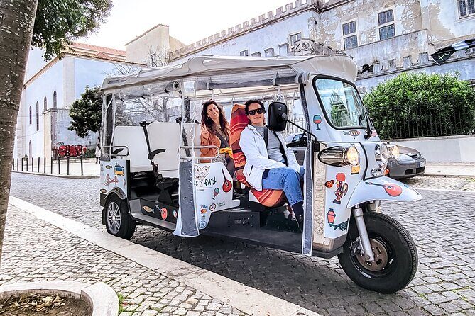 Lisbon tour Oldtown & Viewpoints on a tuktuk - A Detailed Look at the Tour Itinerary