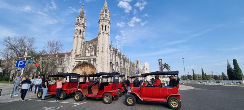 Lisbon: Tour on board a Classic Tuk - Key Points