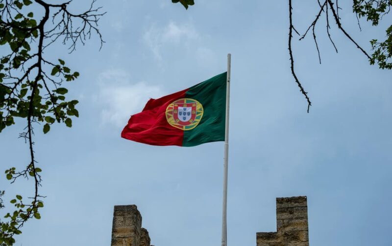 Lisbon Tour with a Local Guide. Private Car + walking tour - Who Will Love This Tour?