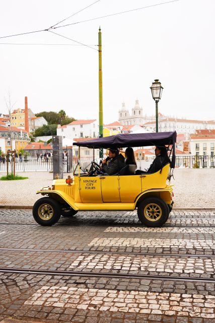 Lisbon: Tuk Tuk City tour with vintage car - Key Points