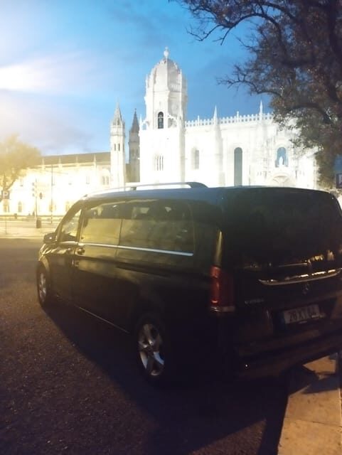 Lisbon: Tuk Tuk tour, Cascais tour, and Dinner all in one - Exploring the Itinerary