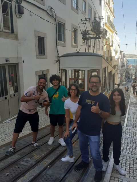 Lisbon Tuk Tuk Tour through the 7 hills - An In-Depth Look at the Lisbon Tuk Tuk Experience