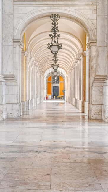 Lisbon Walk: Old Quarter, Hidden Walls & Stunning Views - An In-Depth Look at the Tour Experience