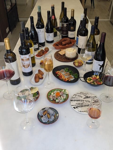Lisbon Wine and Tapas. 5 Portgueses wines paired with snacks - Key Points
