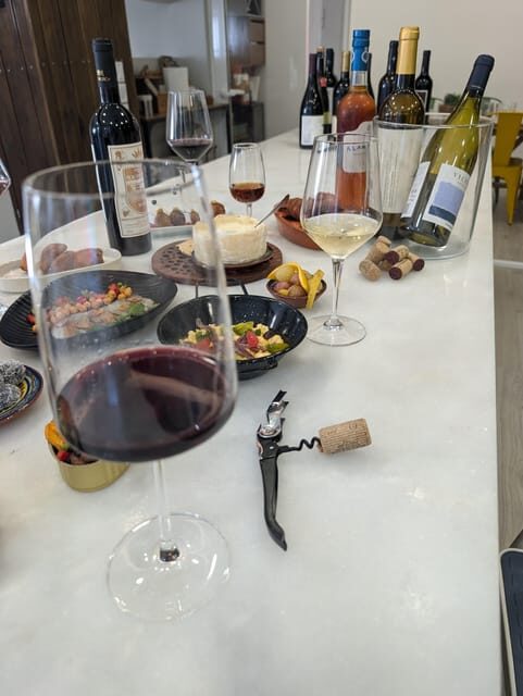 Lisbon Wine and Tapas. 5 Portgueses wines paired with snacks - FAQ