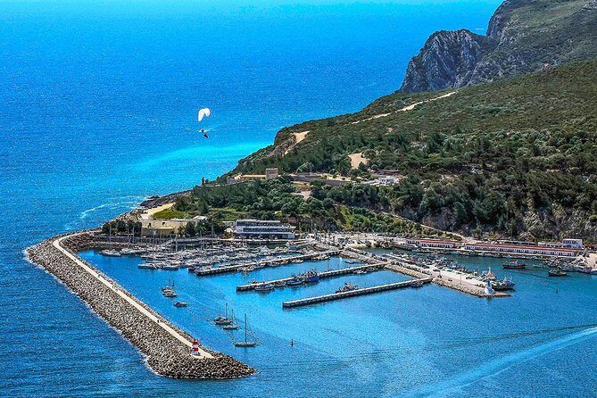 Lisbon: Wine Tour Sesimbra, Arrábida Park & Setúbal - Private - Authentic Experiences and What Travelers Say