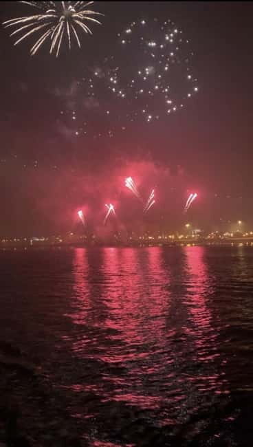 Lisbon:New Year's Eve on a Sailboat - A Unique Way to Celebrate