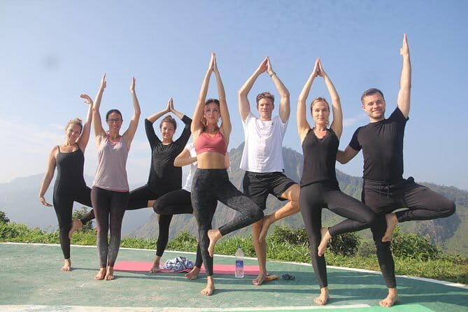 Little Adams peak Sunrise Hike and Yoga Lesson . - Key Points