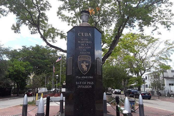 Little Havana Food museums performing arts galleries music cigars - A Deep Dive Into the Little Havana Tour Experience