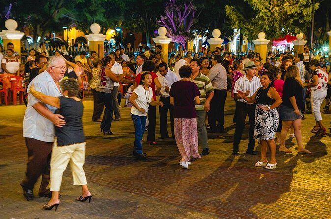 Live the Chichen Itza and cool off in a Sacred Cenote - The Sum Up