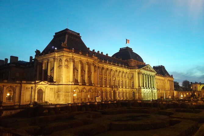 Lively Brussels Highlights Bike tour DUTCH - Value for Money