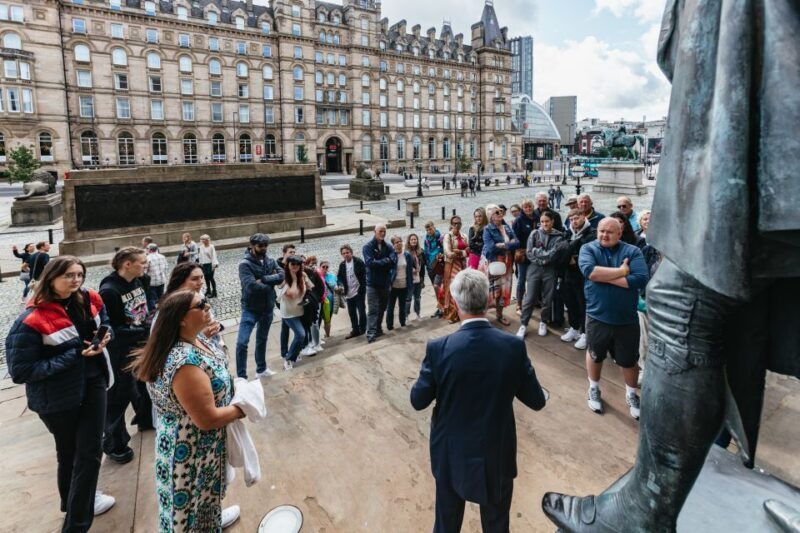 Liverpool: Official Peaky Blinders Coach Tour of Merseyside - An In-Depth Look at the Tour Experience