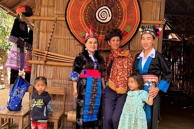 Living Land Experience and Kuang Si water with Lunch - FAQ