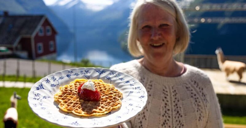 Ljøen, Hellesylt: Ljøen Farm Tour - FAQ
