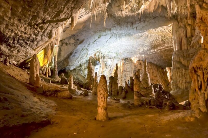 Ljubljana: Lake Bled & Postojna Cave Day Trip - The Itinerary: From Alpine Lakes to Mystic Caves