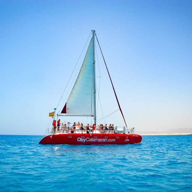 Lobos Island: 4-Hour Catamaran Trip with Lunch - Setting Sail from Corralejo