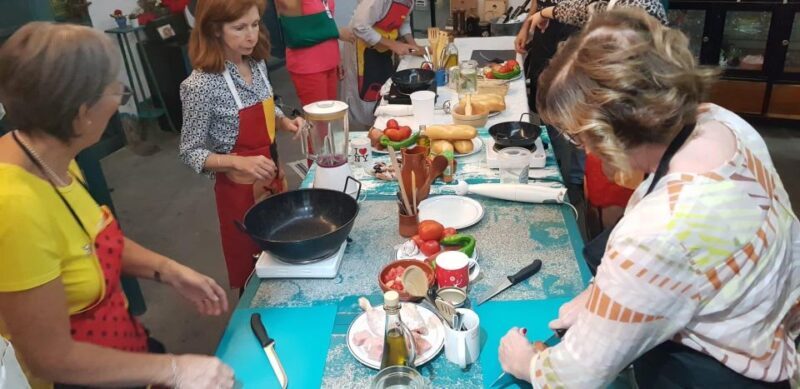Local cooking class in Cordoba. Hands on: Salmorejo - Key Points