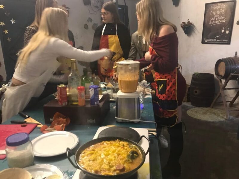Local cooking class in Cordoba. Hands on: Salmorejo - Practical Tips for Participants