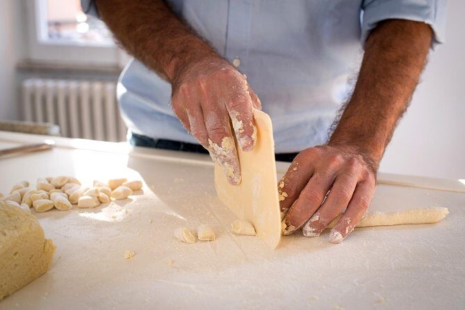 Local Market Visit and Private Cooking Class at a Cesarina's Home in Lecce - An Authentic Taste of Lecce: The Tour Breakdown
