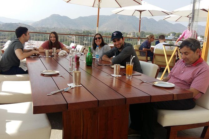 Local Sightseeing - Udaipur ," Travel With Chinmay ". - The Sum Up