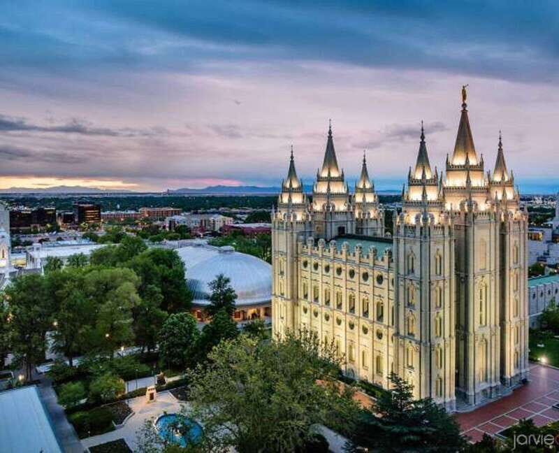Lodging at Old Faithful Yellowstone&Grand Teton 5-Day Tour - An Introduction to This Yellowstone & Grand Teton Tour