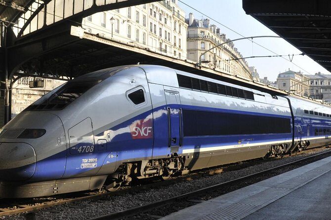 Loire Valley 2 Days private tour all inclusive from Paris with train tickets - The Value of This Tour