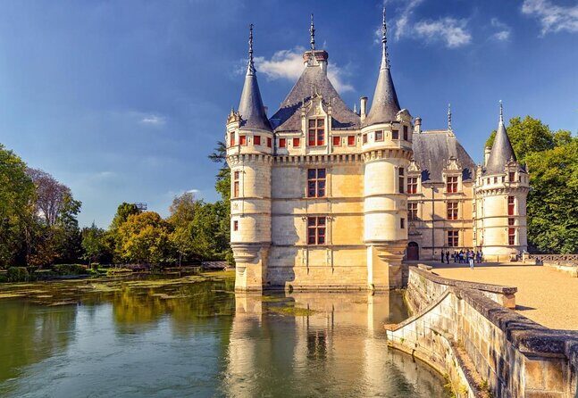 Loire Valley Day from Amboise : Azay le Rideau, Villandry, Winery - Key Points
