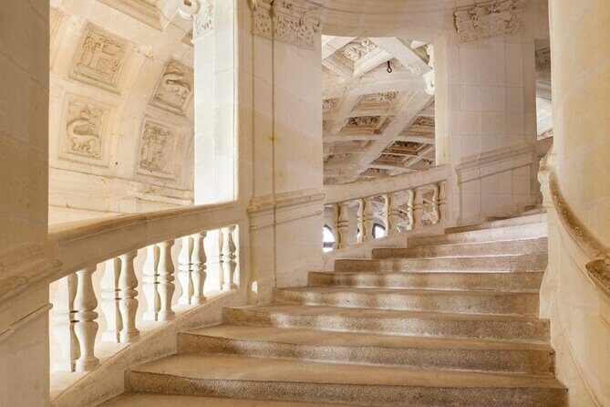 LOIRE VALLEY : Int'l Garden Festival at CHAUMONT + the king castle of CHAMBORD - Key Points