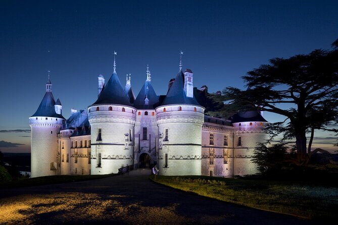 LOIRE VALLEY : Int'l Garden Festival at CHAUMONT + the king castle of CHAMBORD - A Closer Look at the Tour