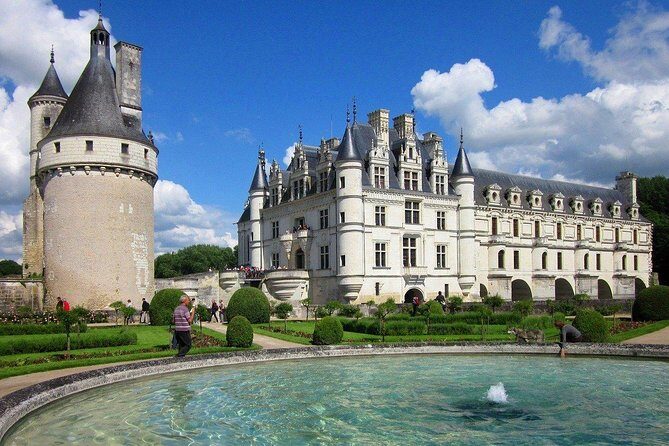 Loire Valley Most Visited Castles Private Tour from Tours or Amboise - A Closer Look at the Itinerary