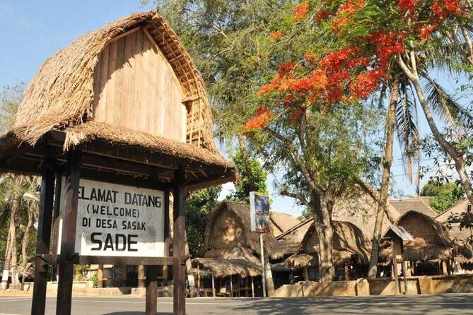 Lombok 2 Day Tour, Culture, Beaches and Gili Snorkeling - Key Points