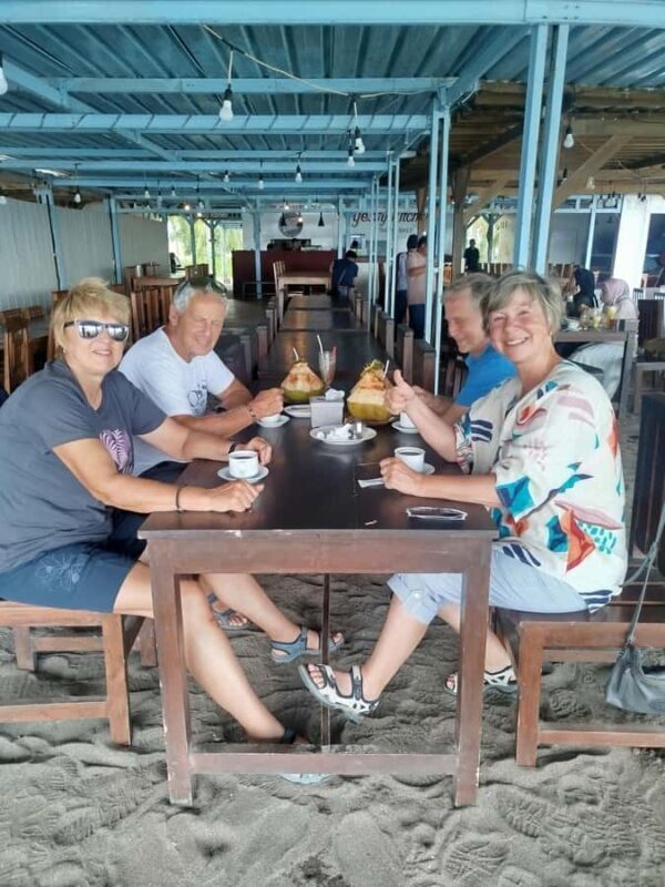 Lombok: Benang Stokel Waterfall Guided Trek with Snacks - Key Points